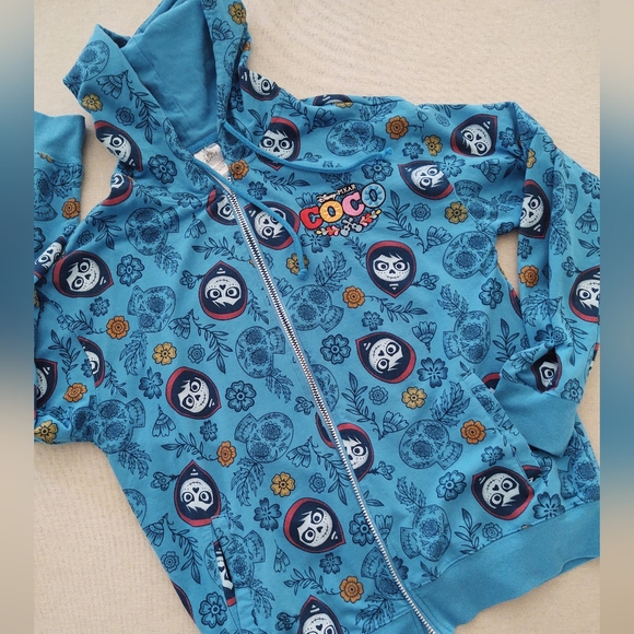 Disney | Tops | Disney Coco Bluehoodie With Embrodiery Character Design ...